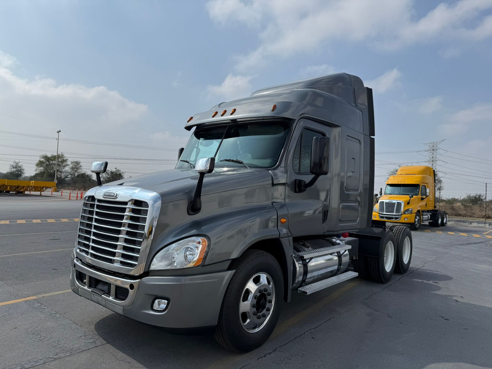 Freightliner Cascadia Detroit DD15